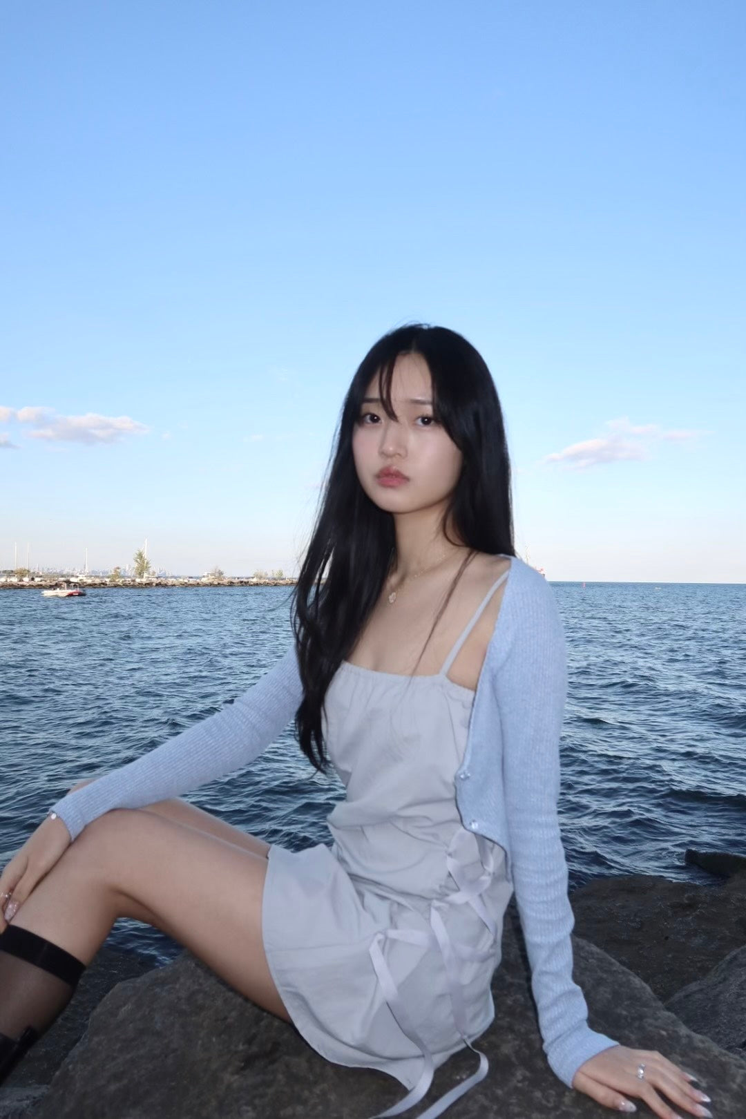 Saranghoe Tracy Sohn Must-Have Clothes & Outfits from Lewkin