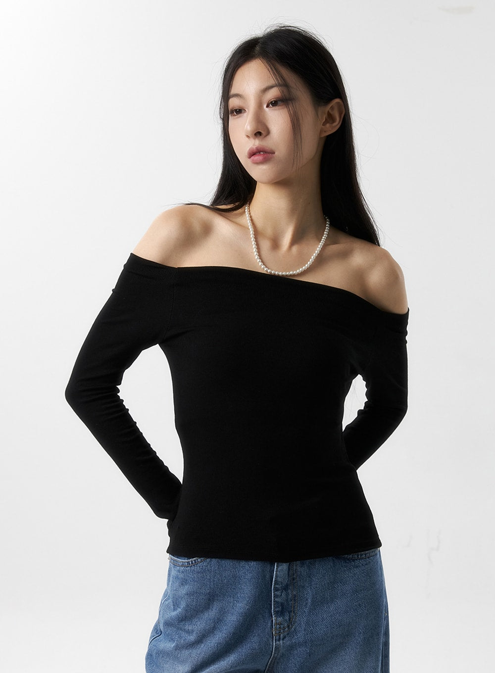 Off Shoulder Long Sleeve Top IS315 - Korean Women's Fashion | LEWKIN