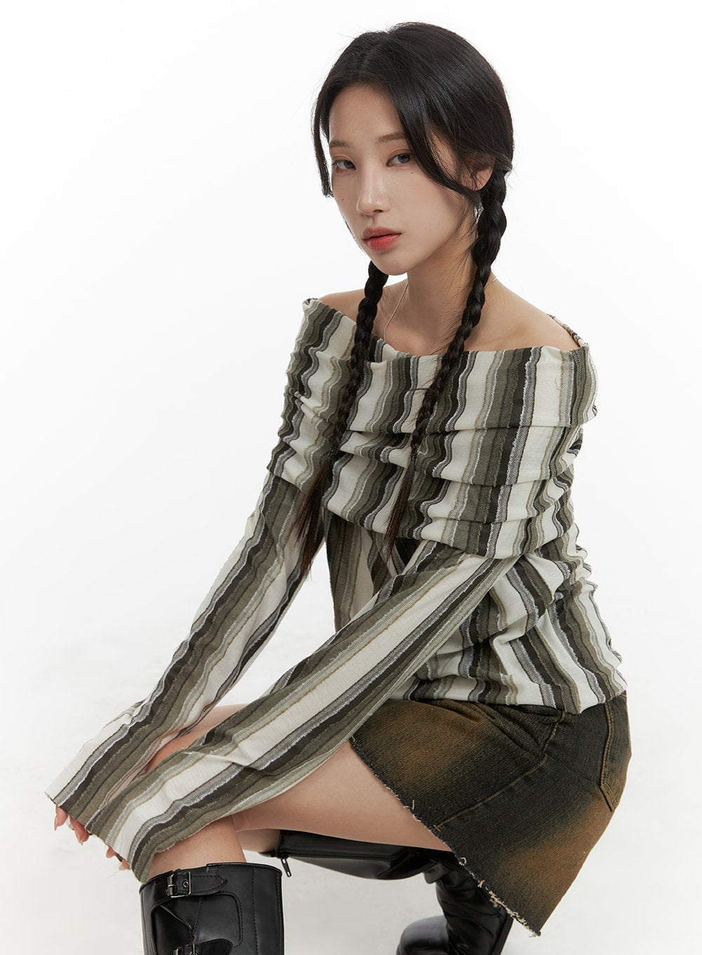 Striped Off Shoulder Long Sleeve CM427 - Acubi style | LEWKIN
