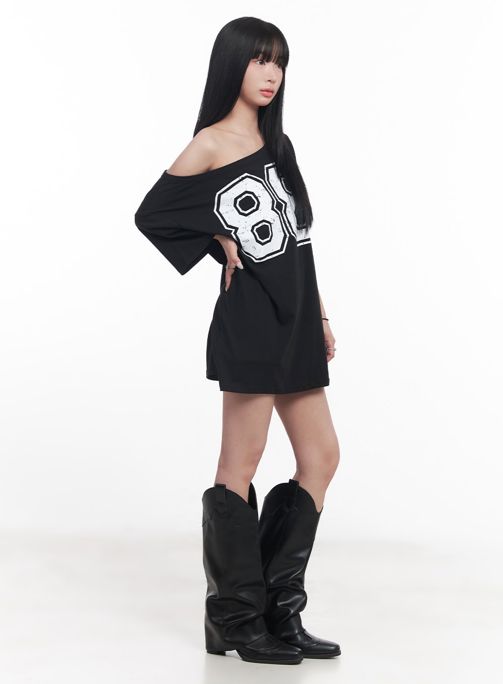 88 Graphic Off-Shoulder Oversize T-Shirt CY527 - Acubi style | LEWKIN