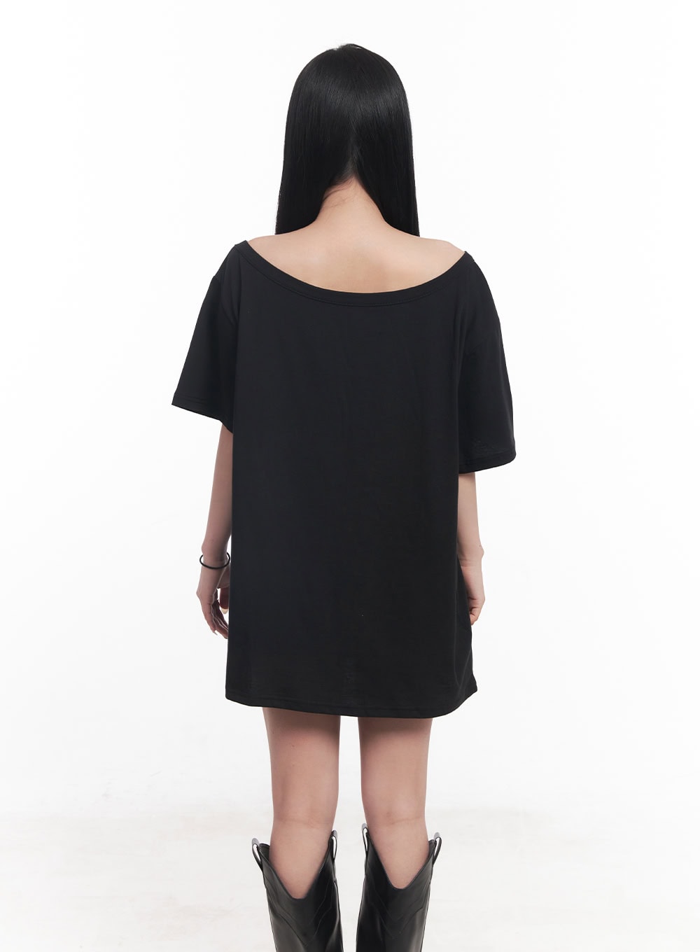88 Graphic Off-Shoulder Oversize T-Shirt CY527 - Acubi style | LEWKIN