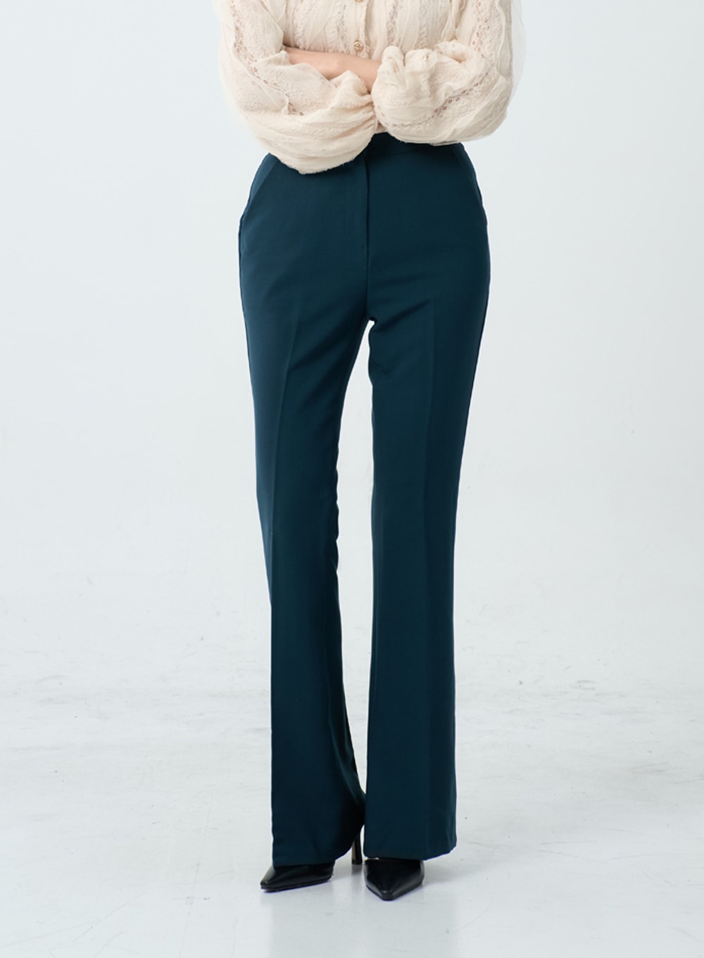 Slim Bootcut Tailored Pants IO18 - Korean Women's Fashion | LEWKIN