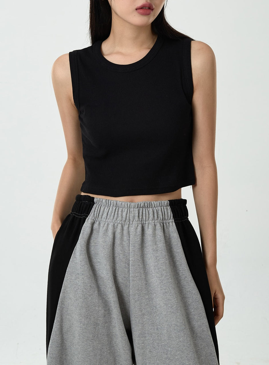 Basic Ribbed Cropped Tank Top CU13 - Korean Women's Fashion | LEWKIN